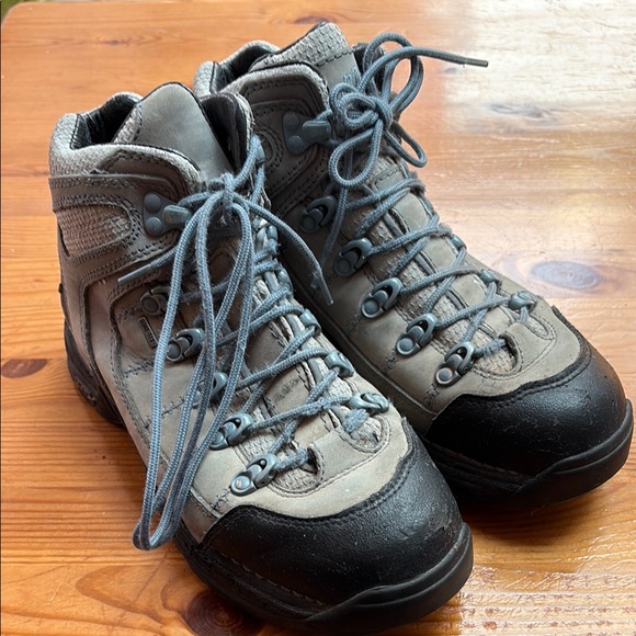 Danner | Shoes | Danner Gray And Black Lace Up Hiking Boots With Rugged ...